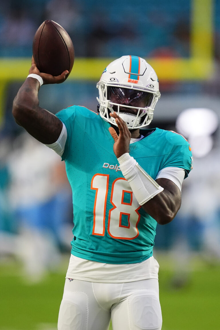 QB Tyler Huntley Works Out For Arizona