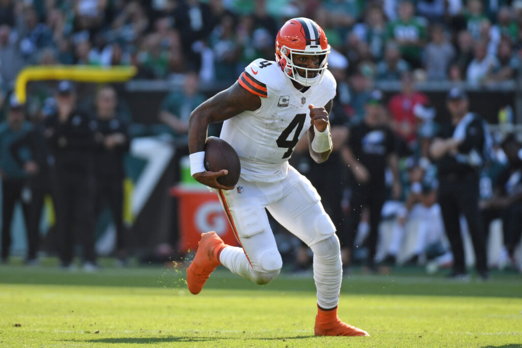 Kevin Stefanski Declines To Name Deshaun Watson Browns' 2025 Starter ...