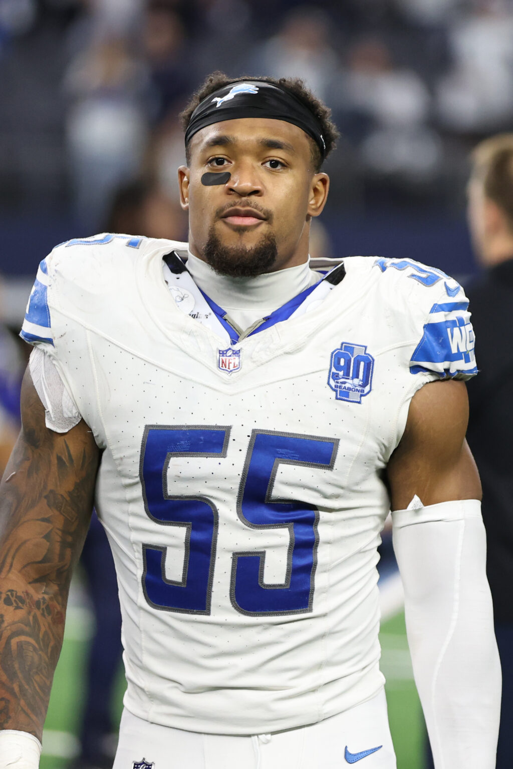 Lions To Re-Sign LB Derrick Barnes