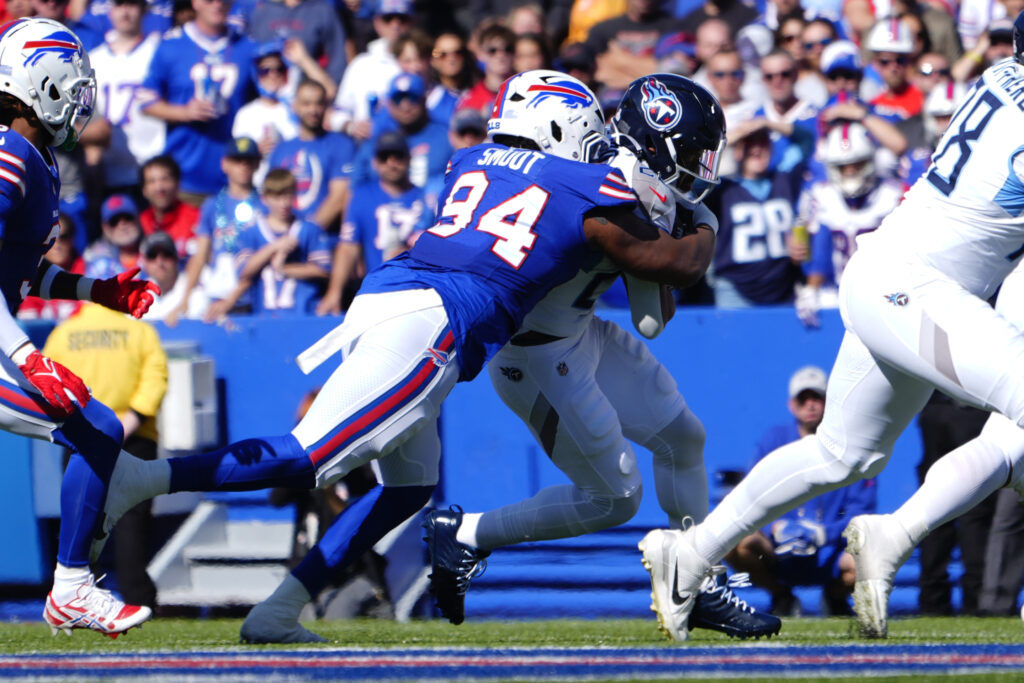 Bills Activate DE Dawuane Smoot, LB Baylon Spector