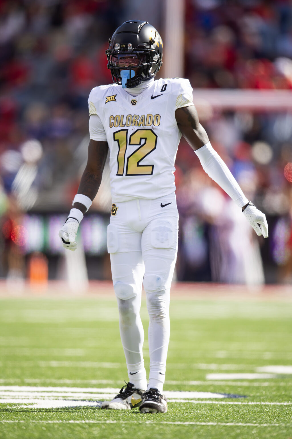 Browns To Hold Additional Meeting With Travis Hunter, Shedeur Sanders; Teams Doubting Cleveland ...