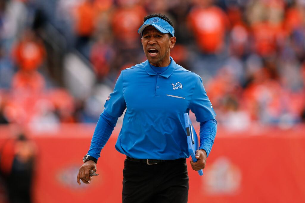 Saints Conduct OC Interview With Dolphins' Robert Prince