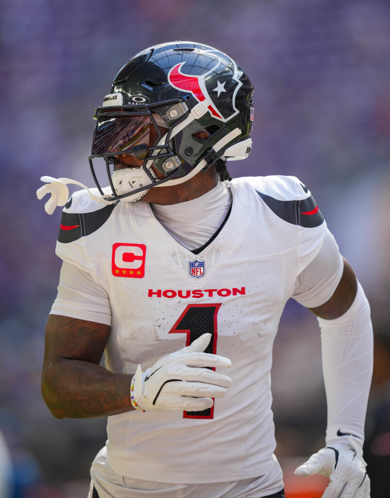 Patriots, WR Stefon Diggs Agree To Deal