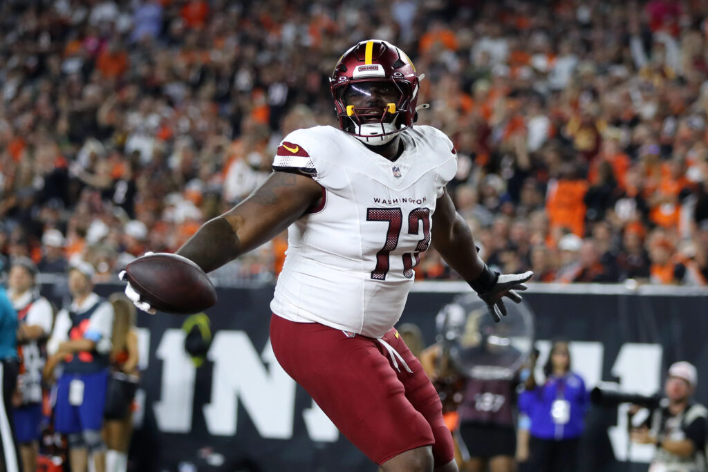 Commanders Re-Sign Michael Deiter, Trent Scott, Nick Bellore, Sheldon Day