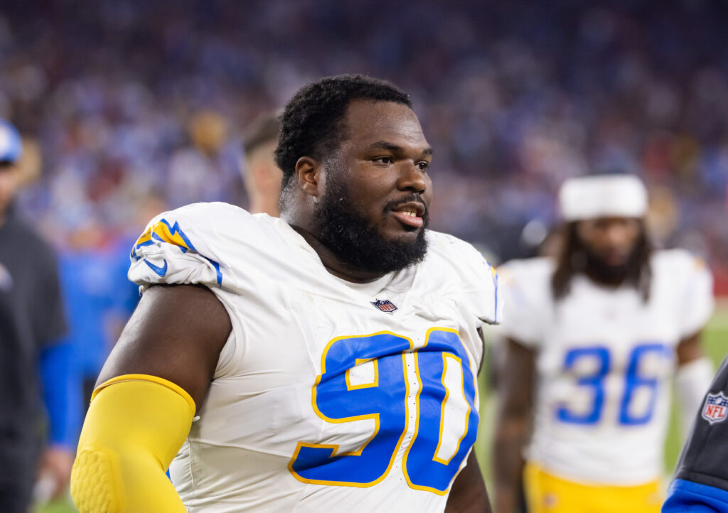 Chargers, DT Teair Tart Agree To Extension