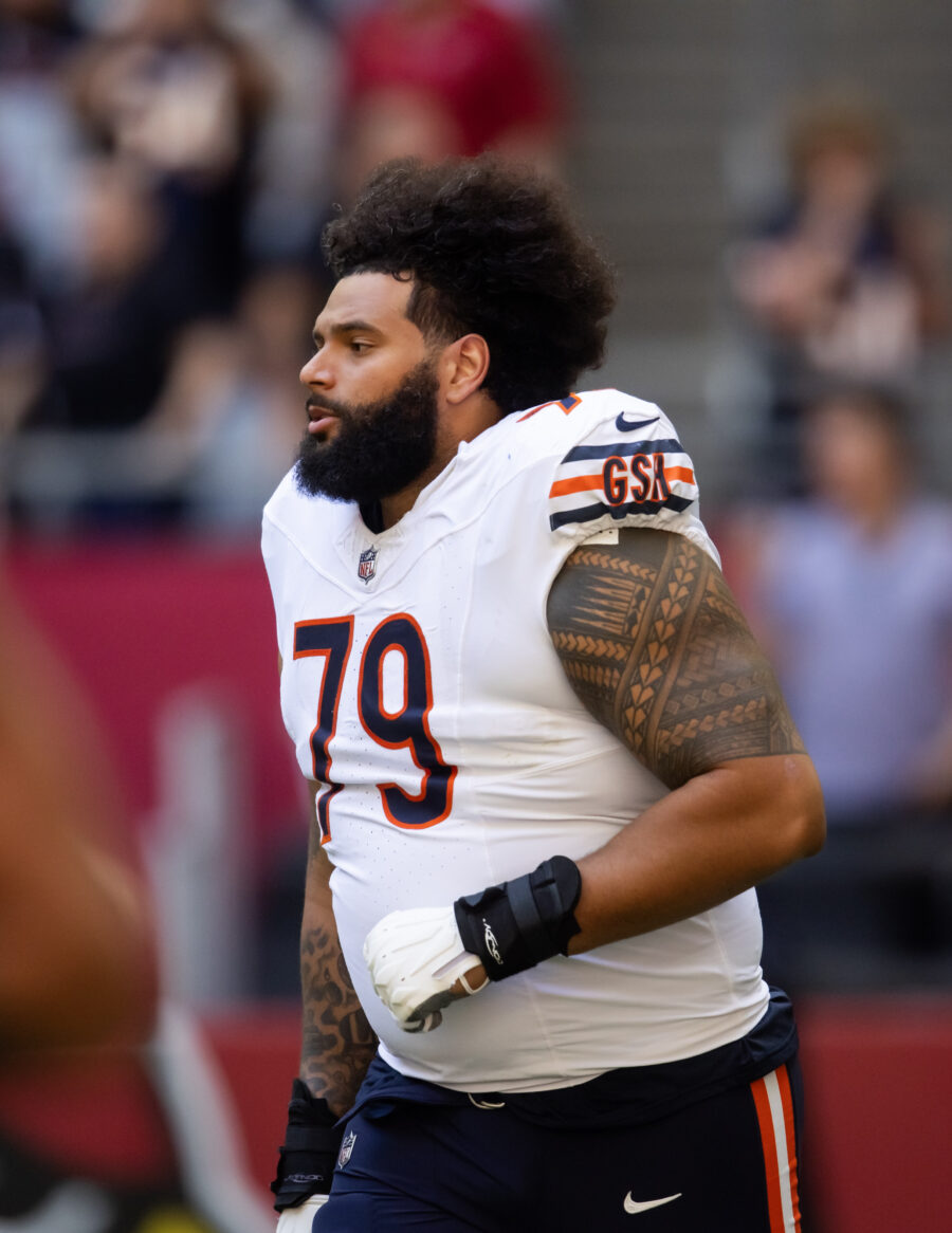 Eagles To Reunite With OL Matt Pryor