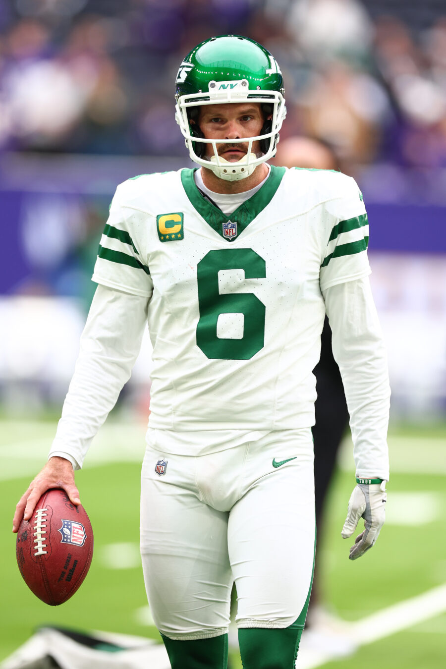 49ers Sign P Thomas Morstead, Release P Mitch Wishnowsky