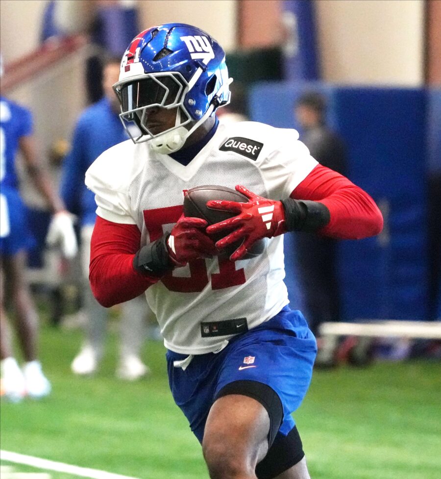 Giants Sign No. 3 Pick Abdul Carter