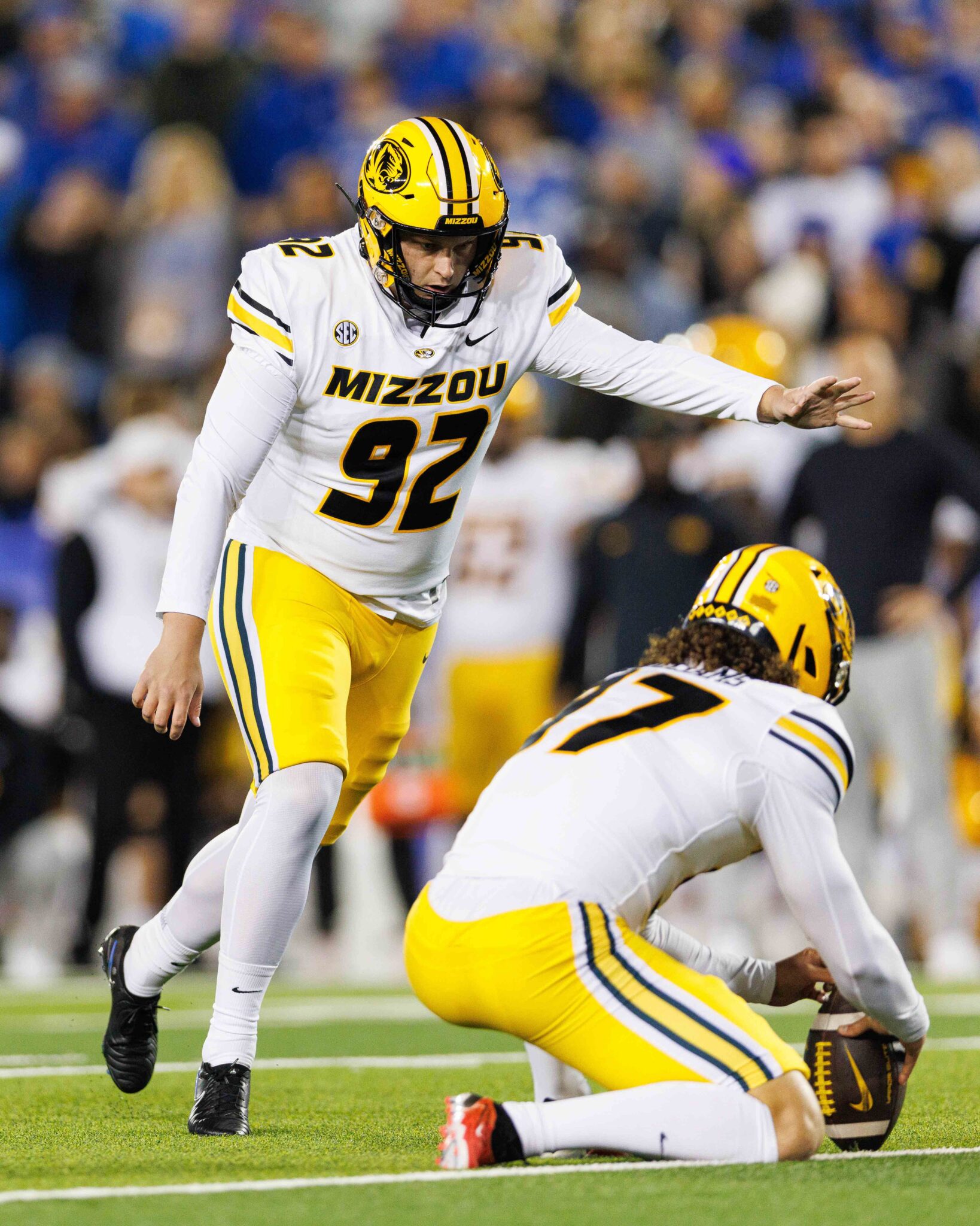 Jets To Sign K Harrison Mevis