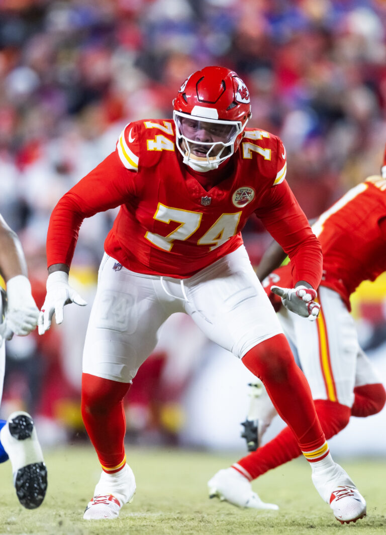 Chiefs Place OT Jawaan Taylor, LB Leo Chenal On IR