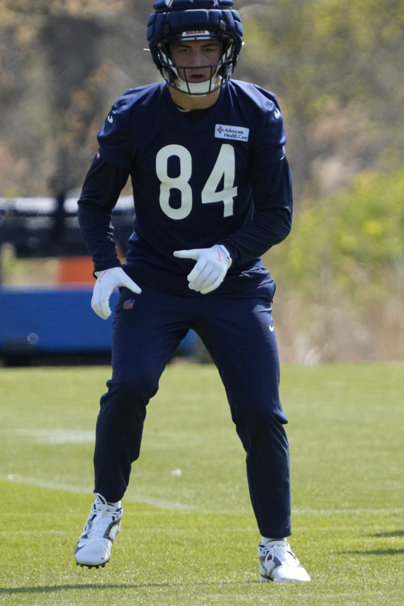 Bears TE Colston Loveland On Shoulder Recovery