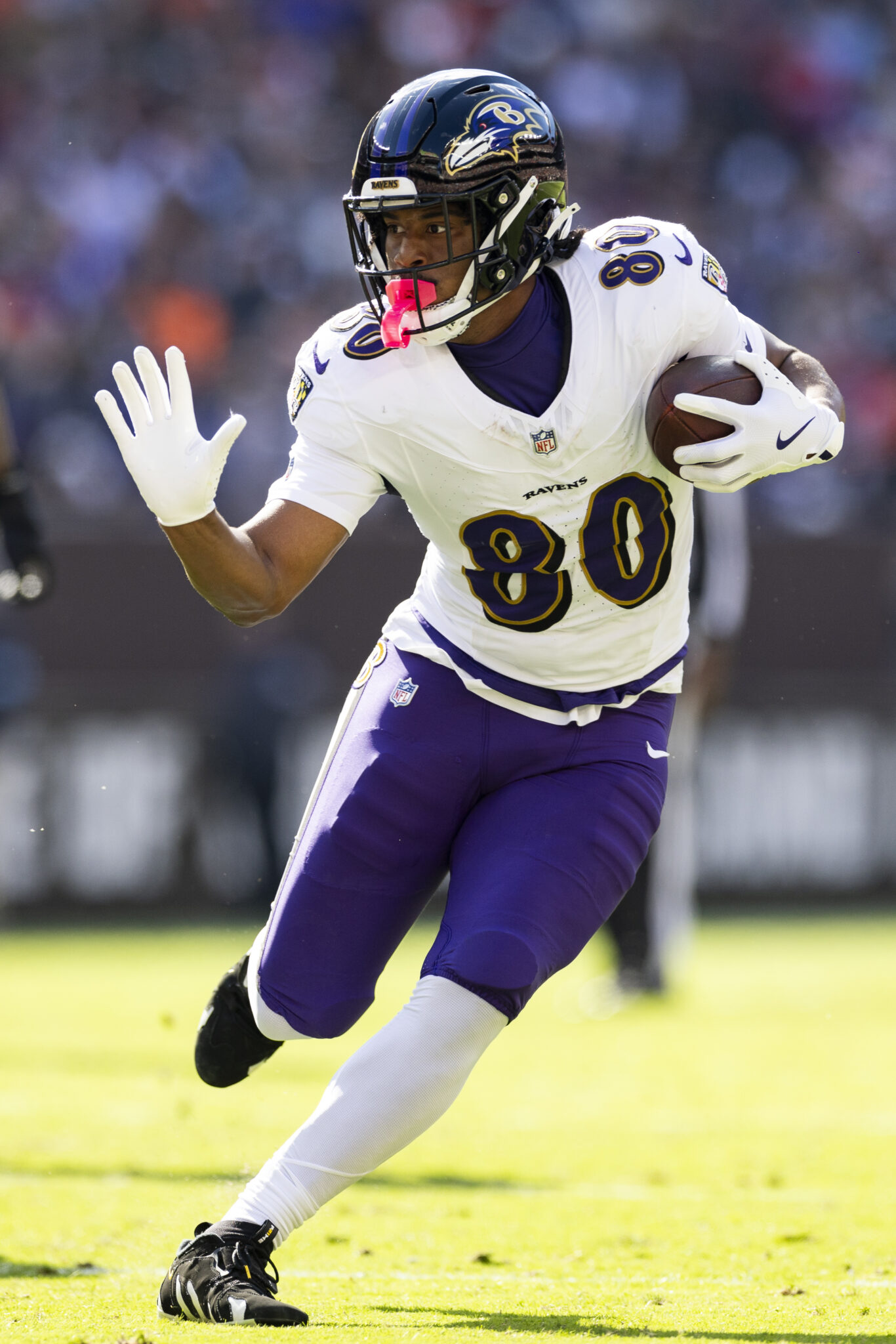 Ravens TE Isaiah Likely Undergoes Surgery For Broken Bone In Foot