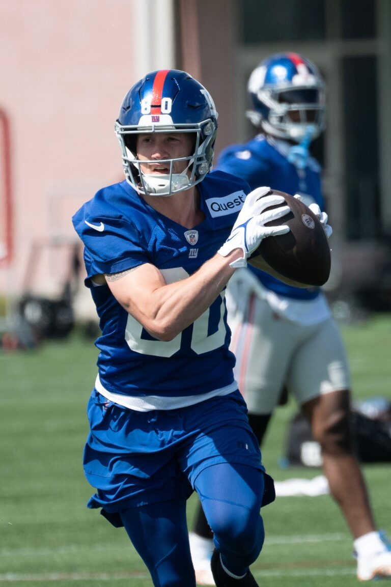 Giants Bring Back WR Gunner Olszewski