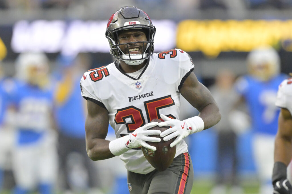 CB Jamel Dean In Danger Of Losing Buccaneers Starting Job