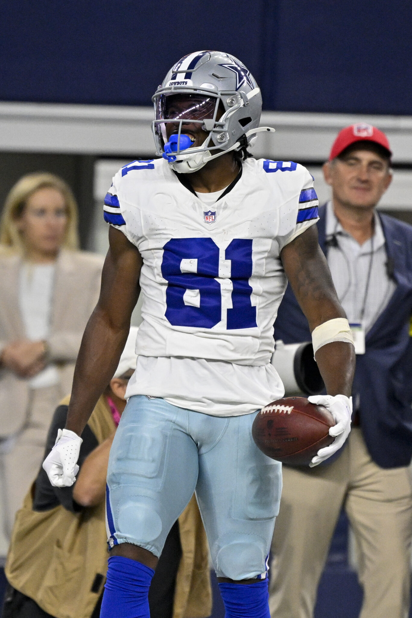 Cowboys Activate WR Jonathan Mingo From IR