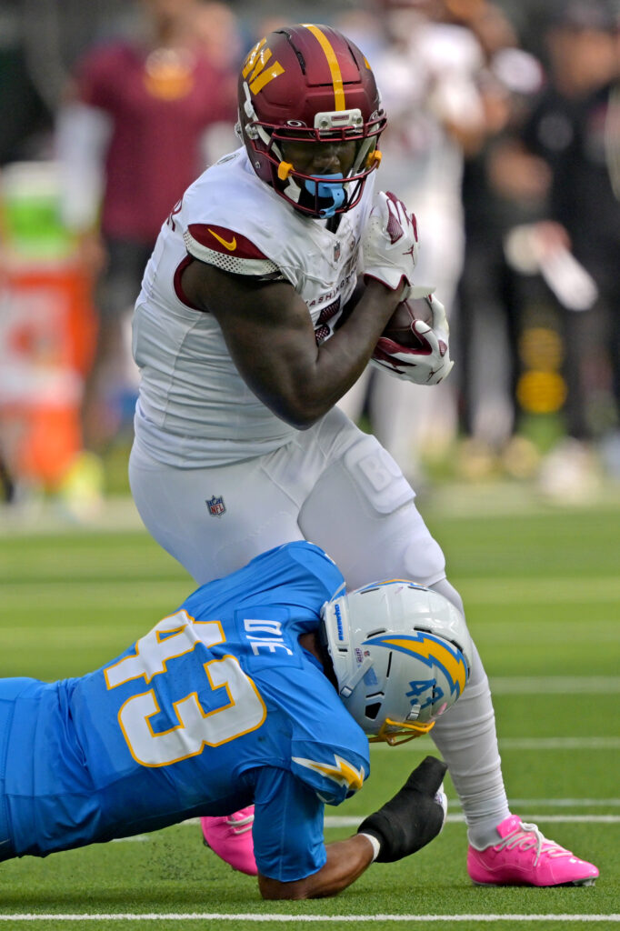 Bills Eyeing Deebo Samuel, Von Miller?