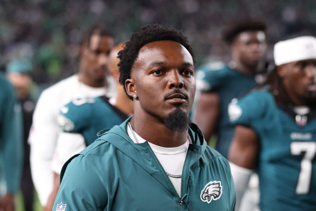 Nakobe Dean Expected To Make Season Debut On Thursday