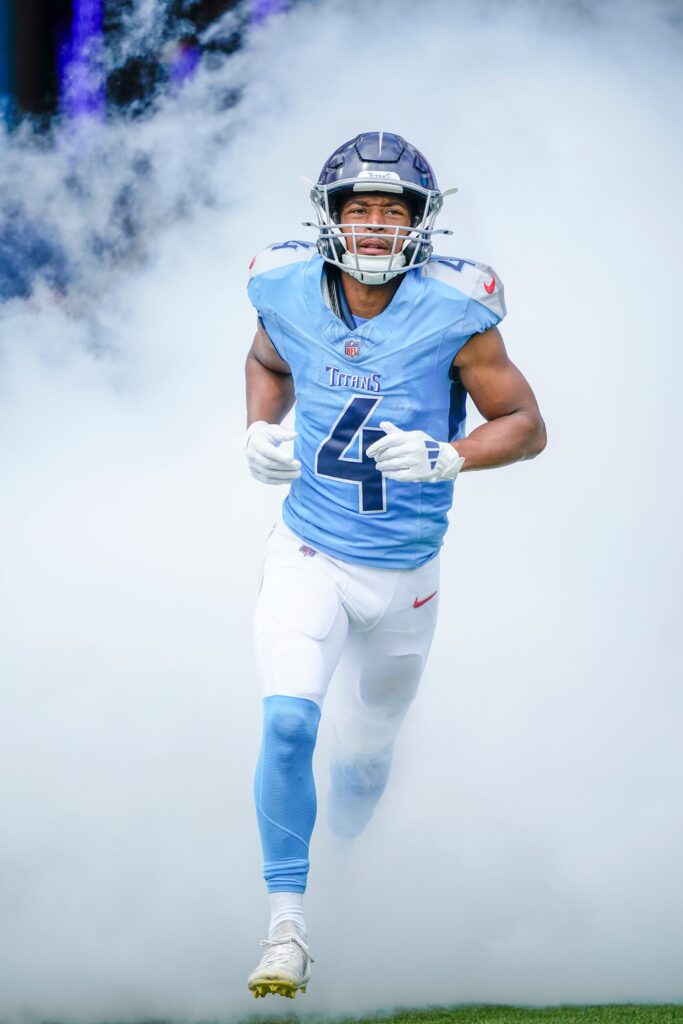 Raiders Sign WR Tyler Lockett