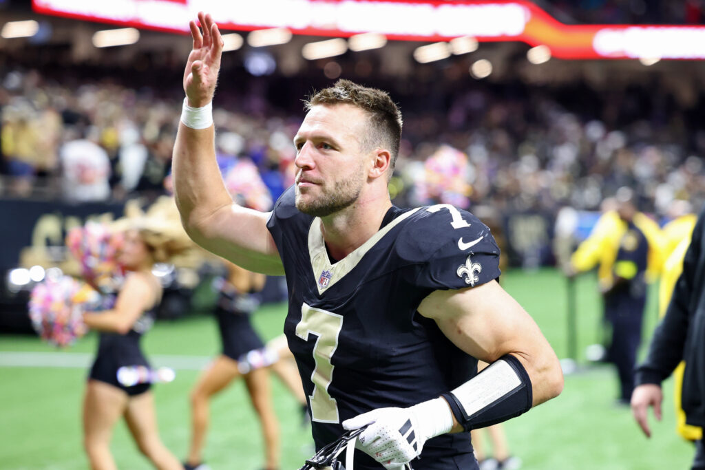 Saints TE Taysom Hill Unsure Of Future