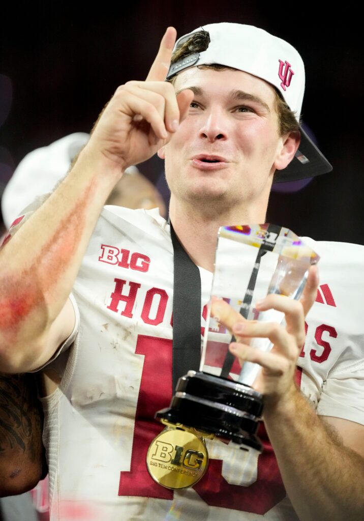 Indiana QB Fernando Mendoza Expected To Declare For 2026 NFL Draft ...