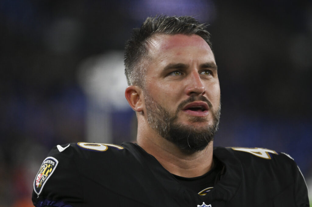 Ravens Secure Long Snapper Nick Moore with Four-Year Extension - BVM Sports