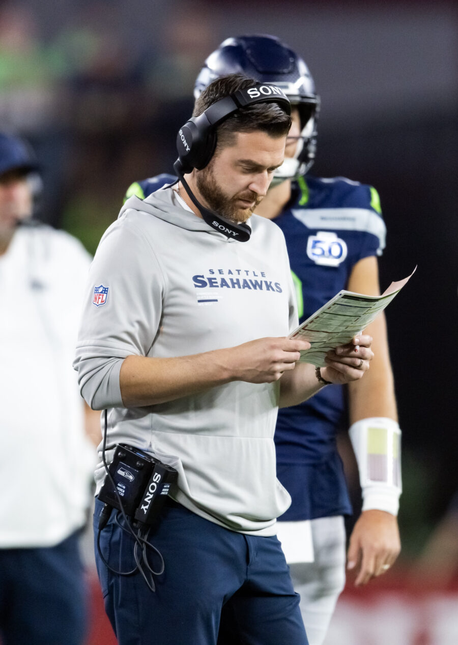 Seahawks Arrange Interviews With Four Internal OC Candidates