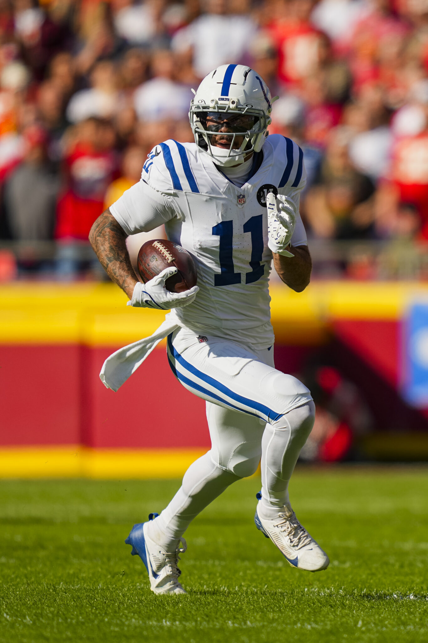 Steelers Acquire, Extend WR Michael Pittman Jr.