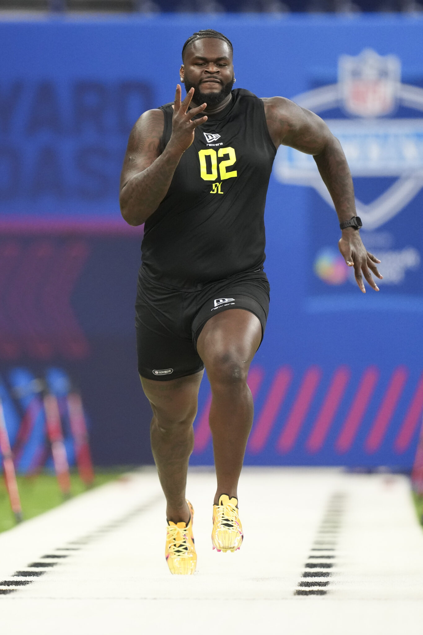 Max Bredeson - Pro Football Rumors