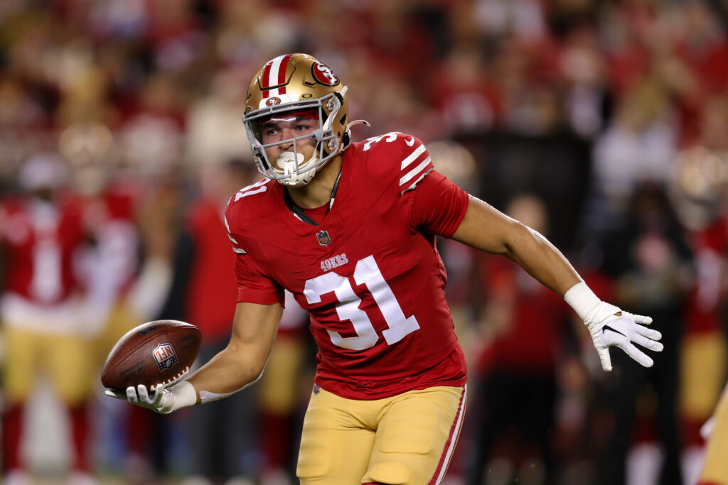 49ers' Isaac Guerendo Suffers Pectoral Tear; Team Makes RB Additions
